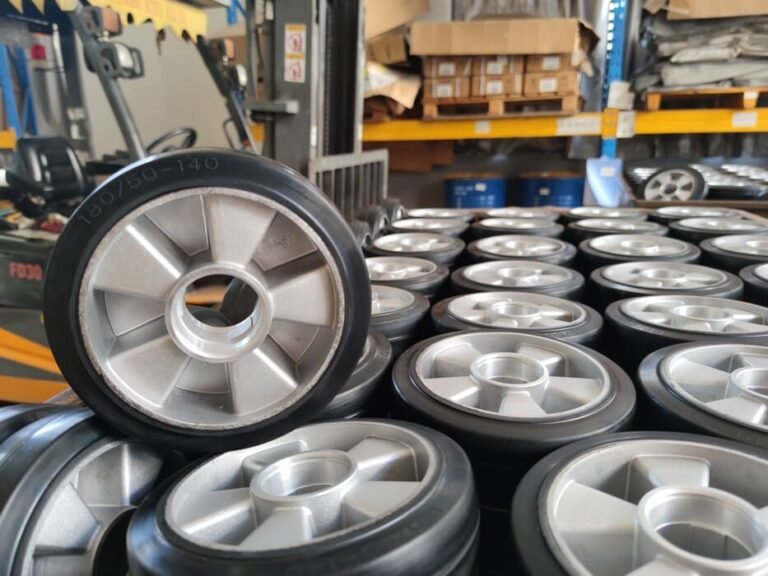Heavy-Duty 160mm Rubber Forklift Wheels Ball Bearing 6204